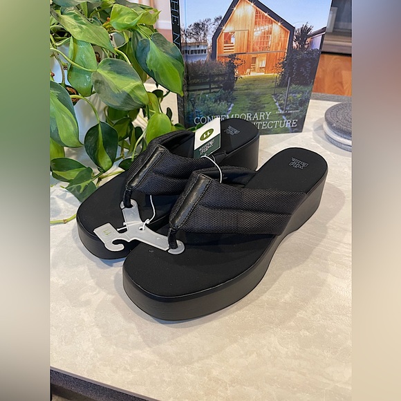 wild fable | Shoes | Nwt Wild Fable Womens Angela Black Platform ...